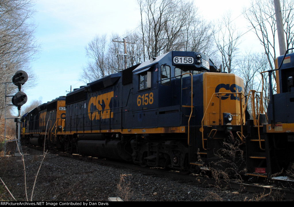 CSX GP40-2 6158 on C970-29